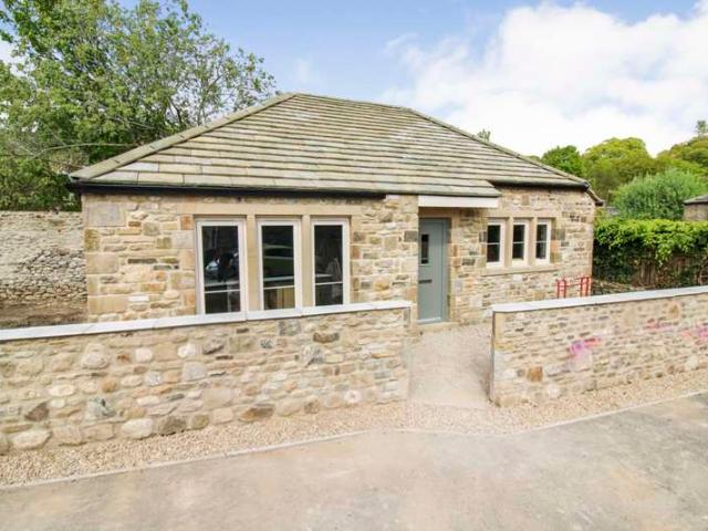 2 Bedroom Bungalow