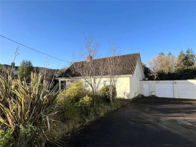 2 Bedroom Bungalow