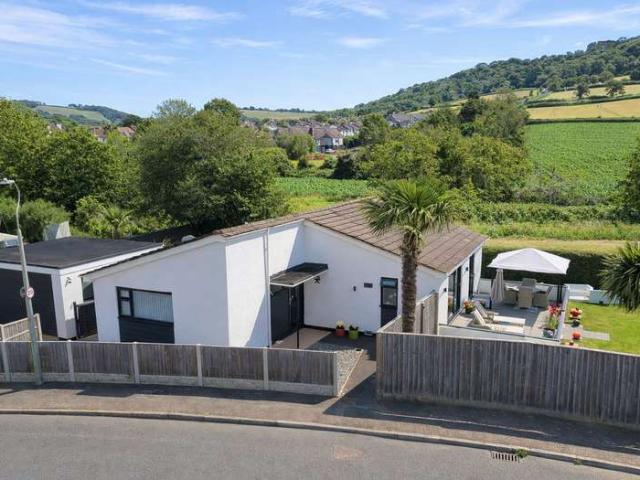 2 Bedroom Bungalow