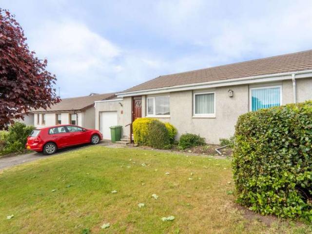 2 Bedroom Bungalow