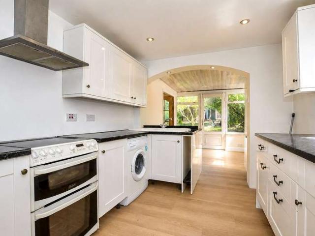 2 Bedroom Bungalow