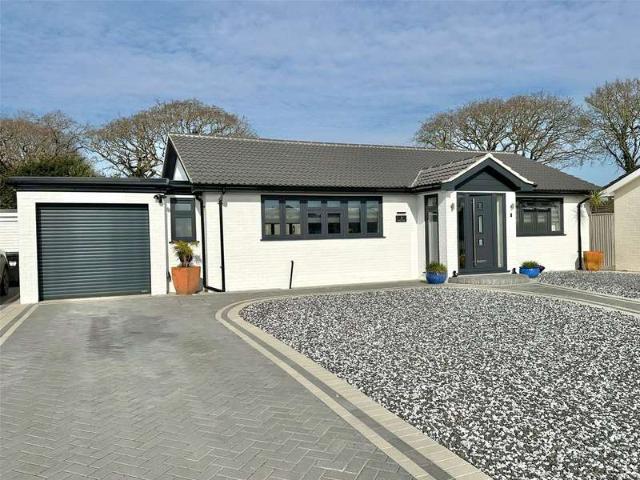 2 Bedroom Bungalow