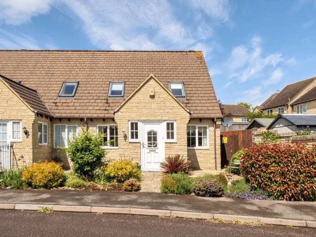 2 Bedroom Bungalow