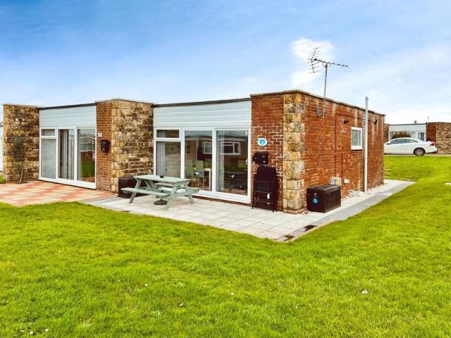 2 Bedroom Bungalow