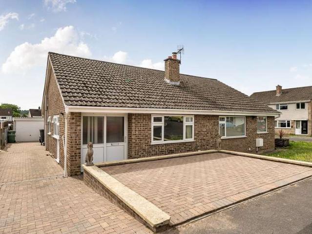 2 Bedroom Bungalow