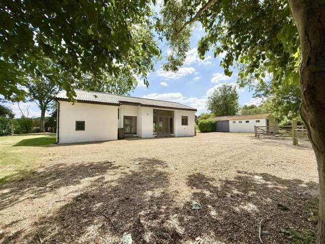 2 Bedroom Bungalow