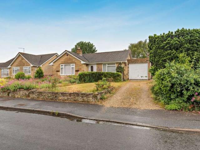 2 Bedroom Bungalow