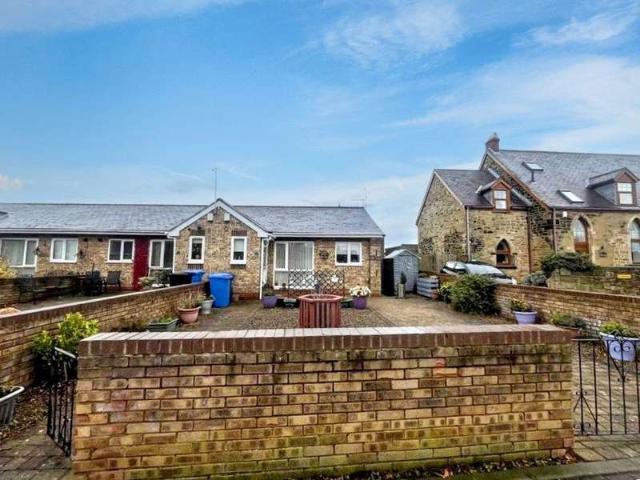2 Bedroom Bungalow