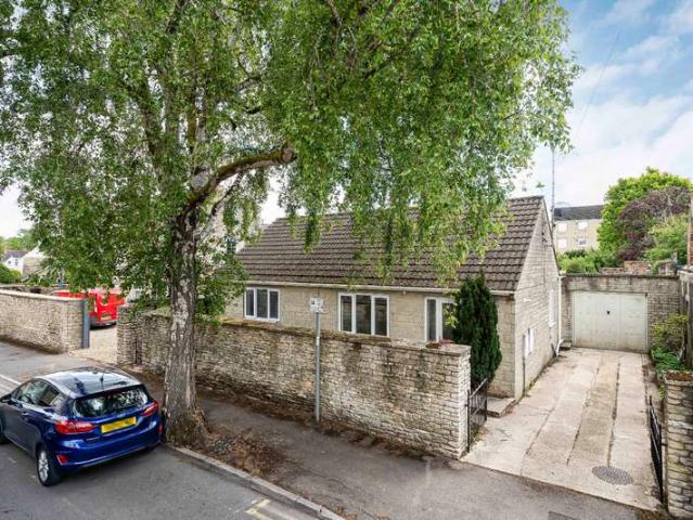 2 Bedroom Bungalow