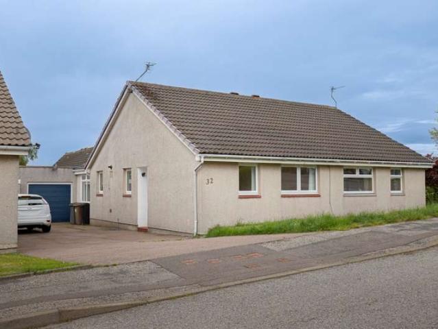 2 Bedroom Bungalow