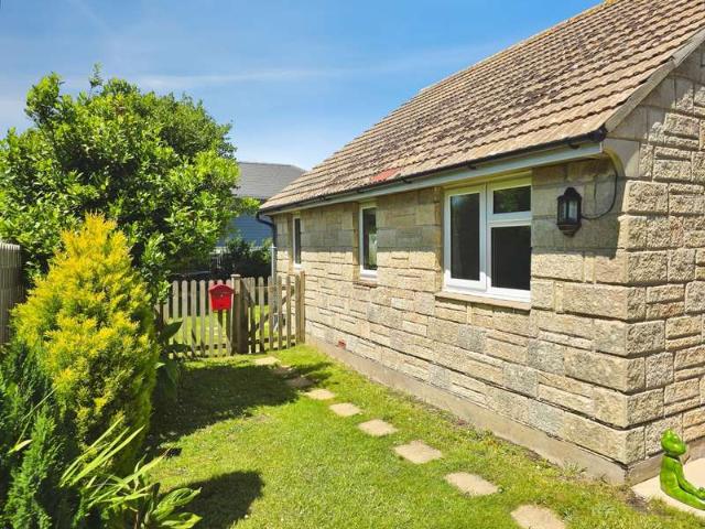 2 Bedroom Bungalow