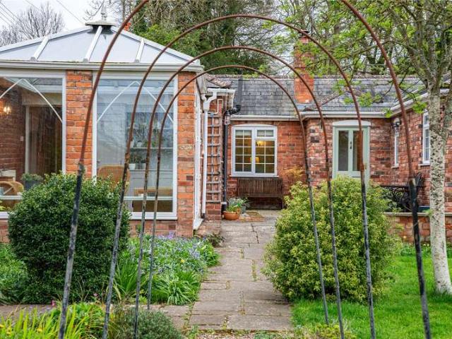 2 Bedroom Bungalow