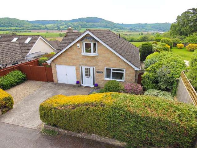 2 Bedroom Bungalow
