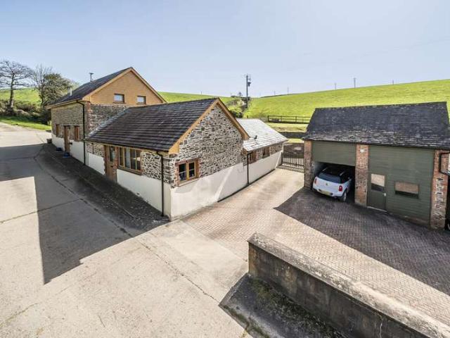 2 Bedroom Bungalow