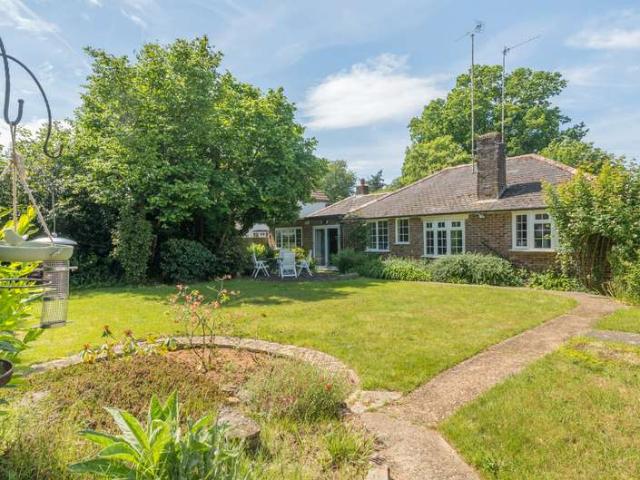 2 Bedroom Bungalow