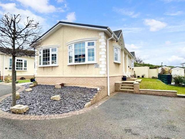 2 Bedroom Bungalow