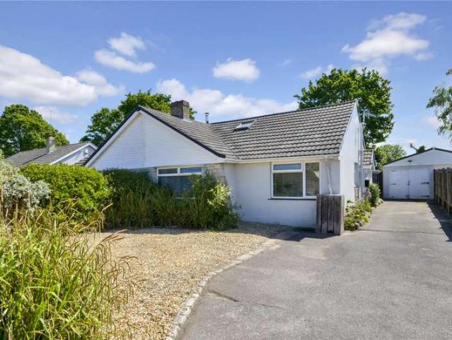 2 Bedroom Bungalow
