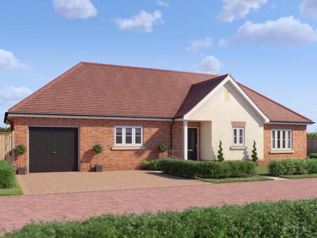 2 Bedroom Bungalow Colchester Essex LS100988058