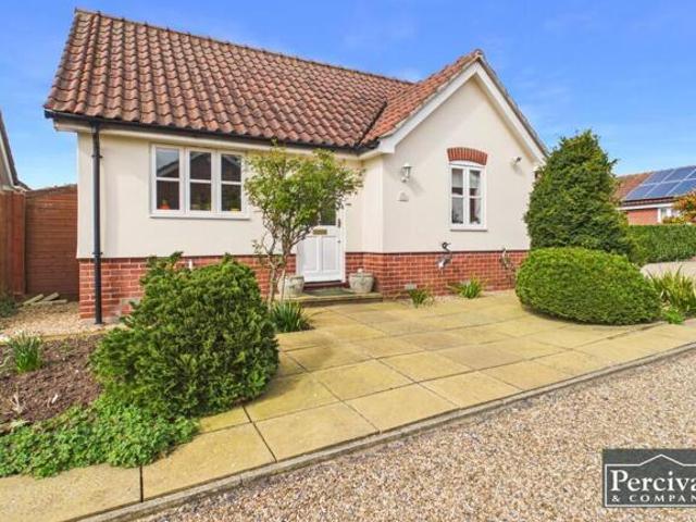 2 Bedroom Bungalow Colchester Essex LS101199834