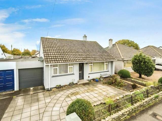 2 Bedroom Bungalow Cornwell Oxfordshire 99735748