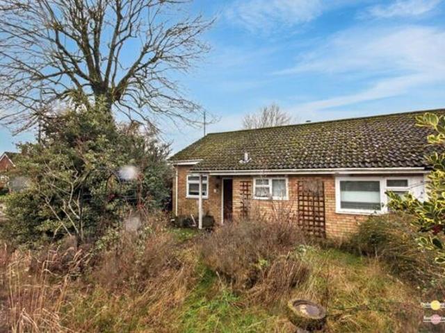 2 Bedroom Bungalow Cambridge Cambridgeshire LS98834257