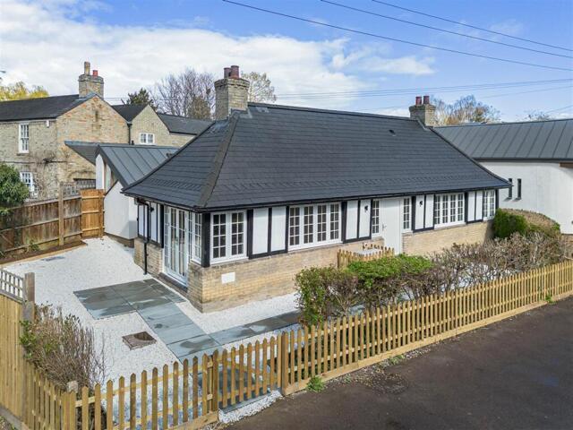 2 Bedroom Bungalow Cambridge Cambridgeshire 101676014