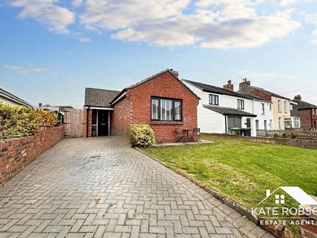 2 Bedroom Bungalow Carlisle Cumbria LS100824967