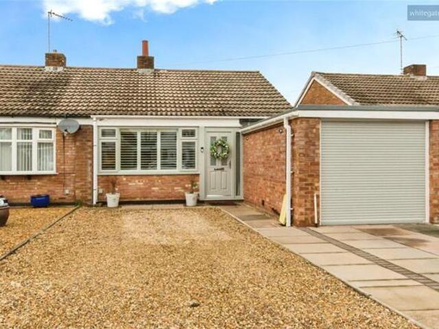 2 Bedroom Bungalow Crewe Cheshire East 99345007