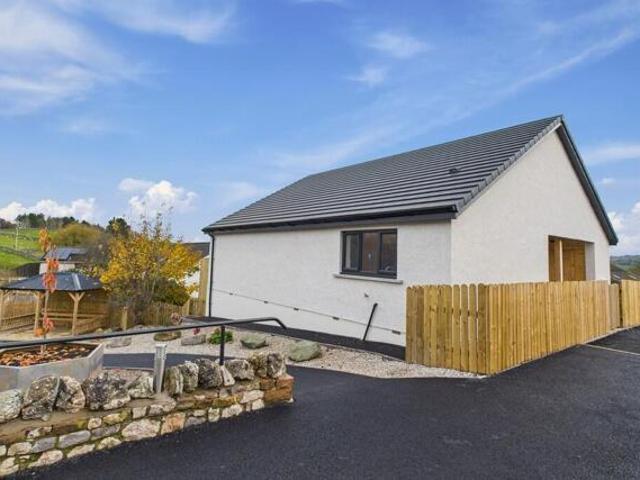2 Bedroom Bungalow Cumbria Cumbria 100684872