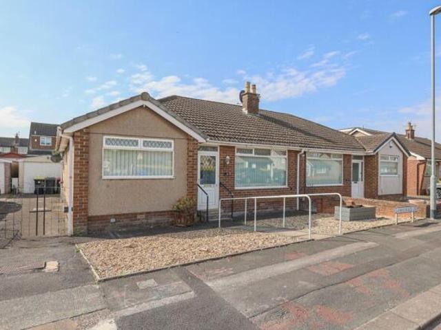 2 Bedroom Bungalow Cumbria Cumbria 101955317
