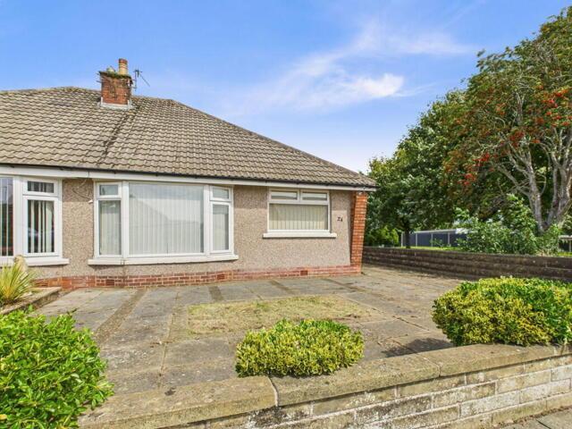 2 Bedroom Bungalow Cumbria Lancashire LS98835005