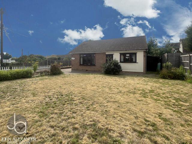 2 Bedroom Bungalow Abberton Abberton 100191757