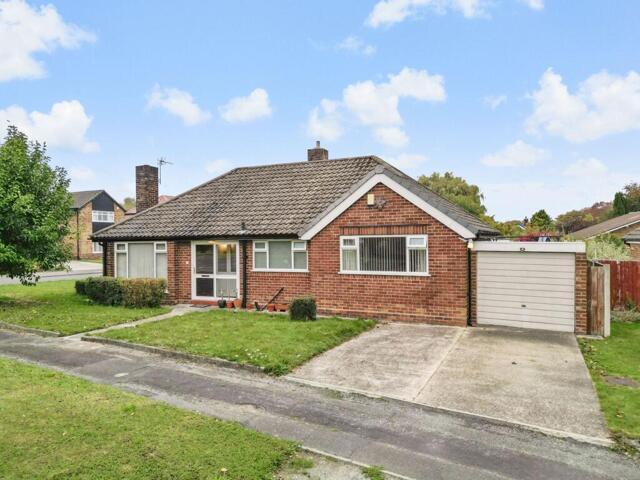 2 Bedroom Bungalow Appleton Warrington LS99380861