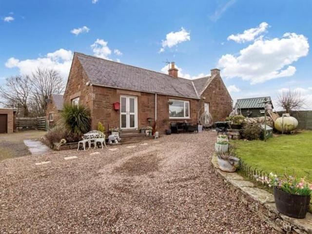 2 Bedroom Bungalow Arbroath Angus 100917846