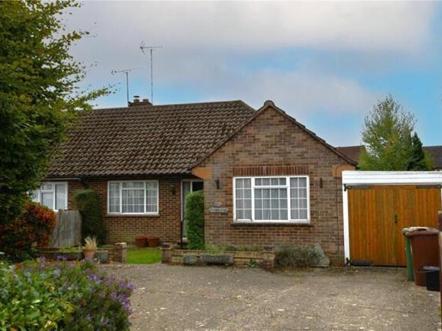 2 Bedroom Bungalow Ascot Windsor And Maidenhead LS101676029