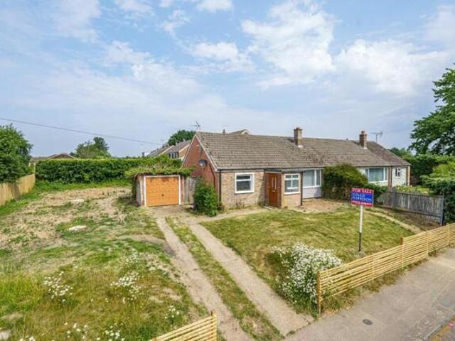 2 Bedroom Bungalow Ashford Kent 101892172