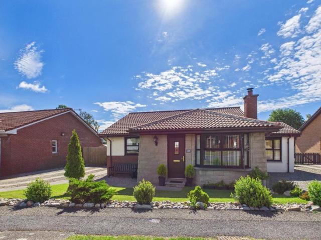 2 Bedroom Bungalow Aviemore Aviemore 103611600