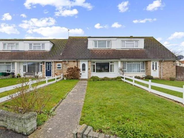 2 Bedroom Bungalow Bognor Regis West Sussex LS98545640