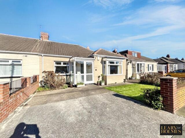 2 Bedroom Bungalow Boldon South Tyneside 101351968