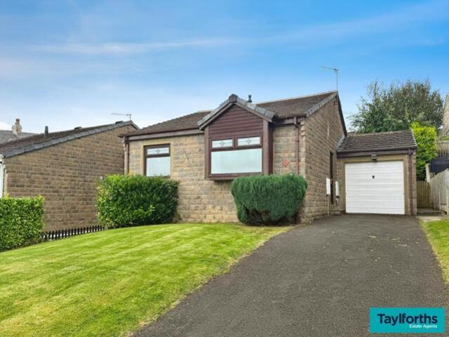 2 Bedroom Bungalow Barnoldswick Lancashire LS100132255