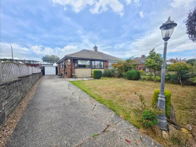 2 Bedroom Bungalow Barnsley Barnsley LS100648916