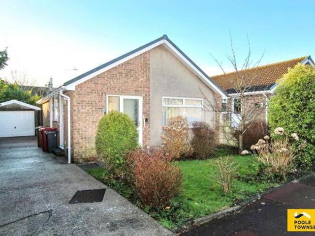 2 Bedroom Bungalow Barrow Cumbria 99161527
