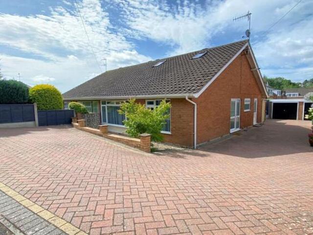 2 Bedroom Bungalow Bewdley Worcestershire 100456862