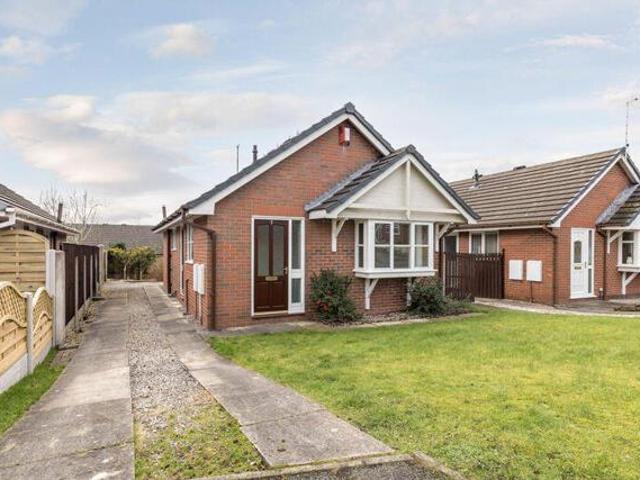 2 Bedroom Bungalow Beech Hill Wigan LS98864469