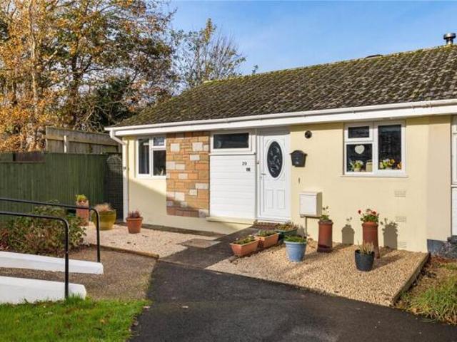 2 Bedroom Bungalow Bideford Devon 100316957