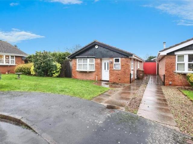 2 Bedroom Bungalow Birmingham Solihull LS99608187