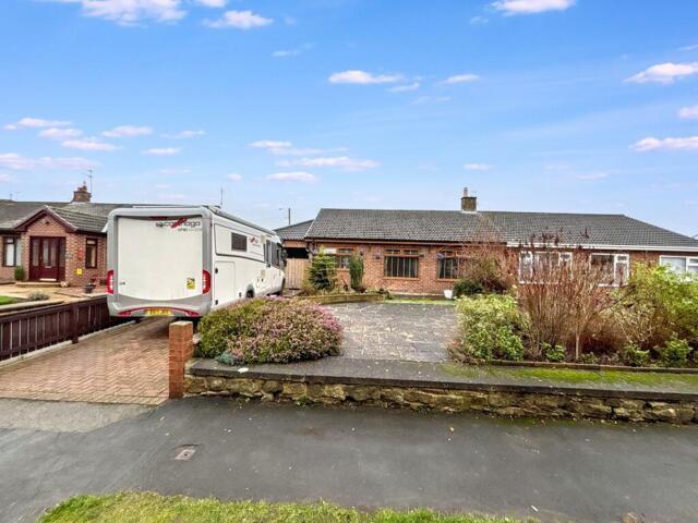 2 Bedroom Bungalow Bishop Auckland County Durham 101777707