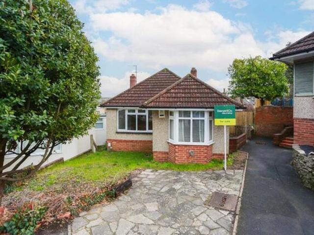 2 Bedroom Bungalow Brighton And Hove Brighton And Hove LS100540773
