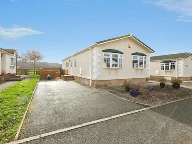 2 Bedroom Bungalow Broadway Worcestershire 100881564