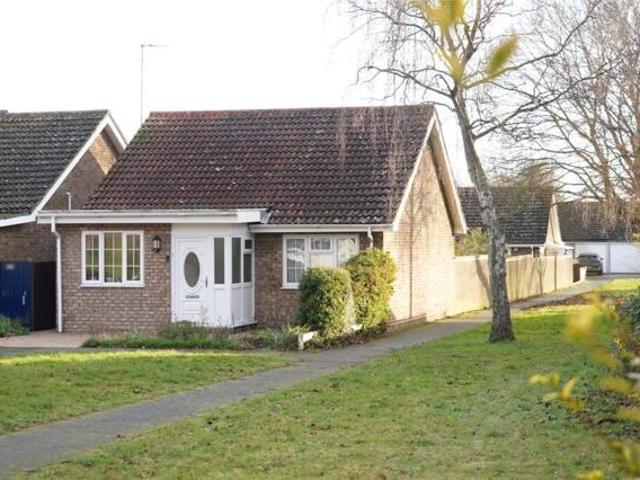 2 Bedroom Bungalow Bury St. Edmunds Suffolk 100503201